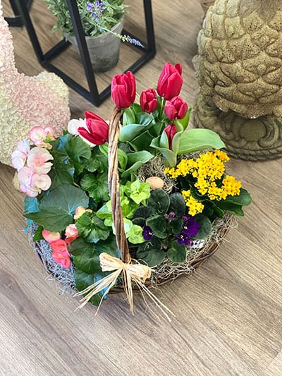 Delivery Service - O'Brien's Farm Hill Florist Stoneham MA